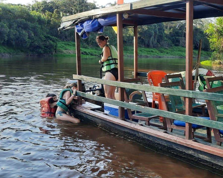 La Ruta del Bufeo + Noche en la selva amazónica desde US$177