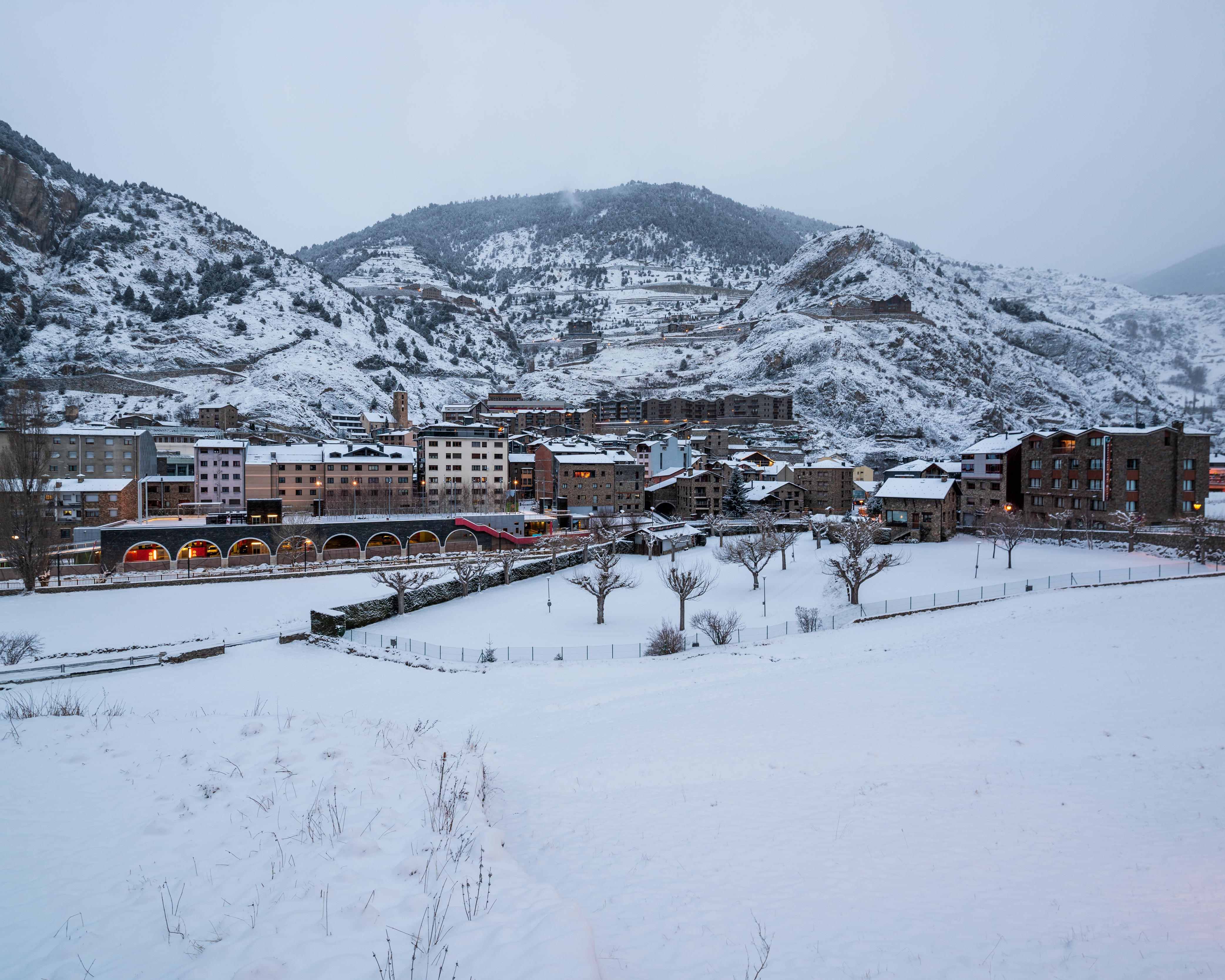 Escapada a Andorra la Vella: Hotel y Forfait en Grandvalira - Central ...
