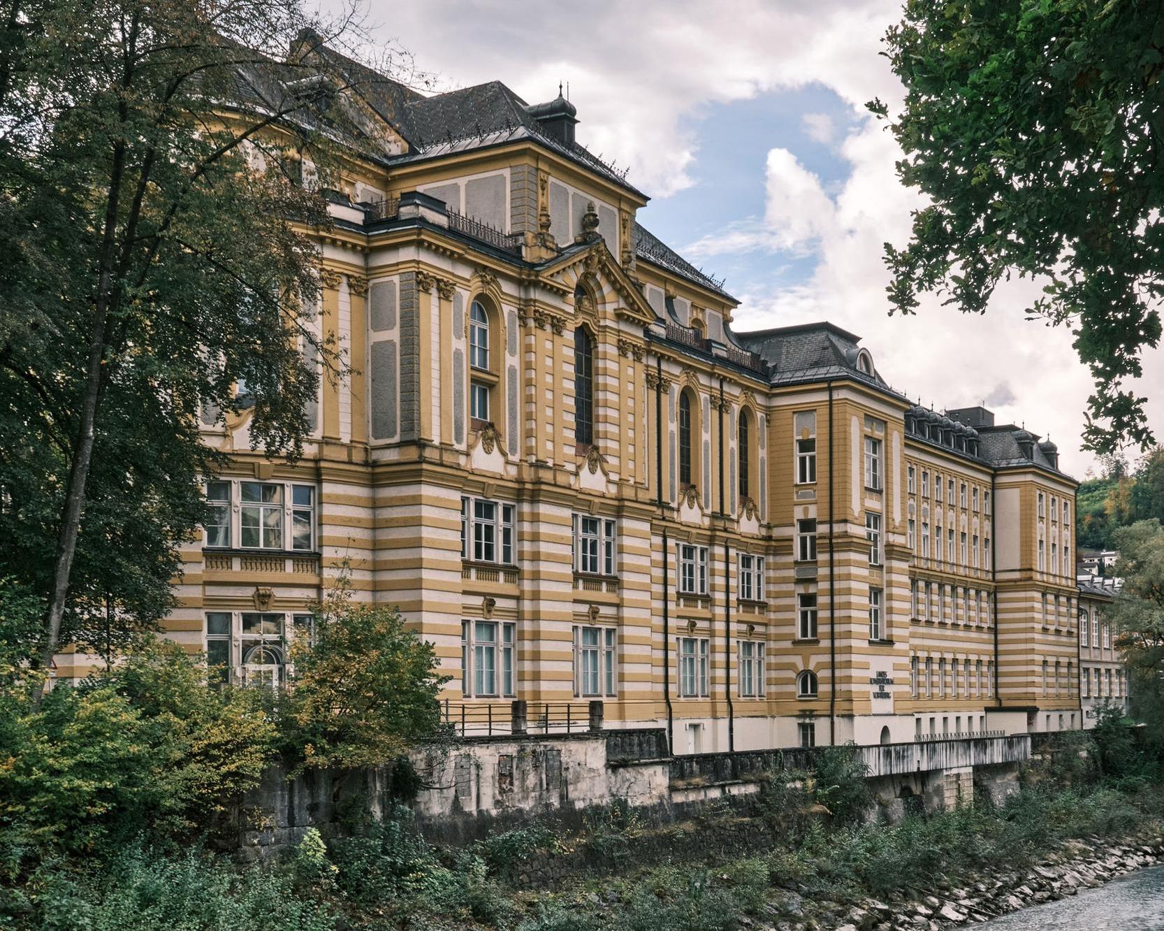 Europa Magica (2025) from US$3,887